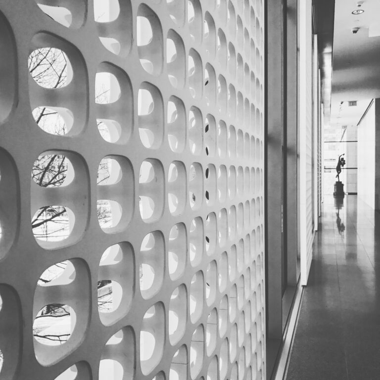 Mastering Photography Composition: Exploring Leading Lines, Rule of ...