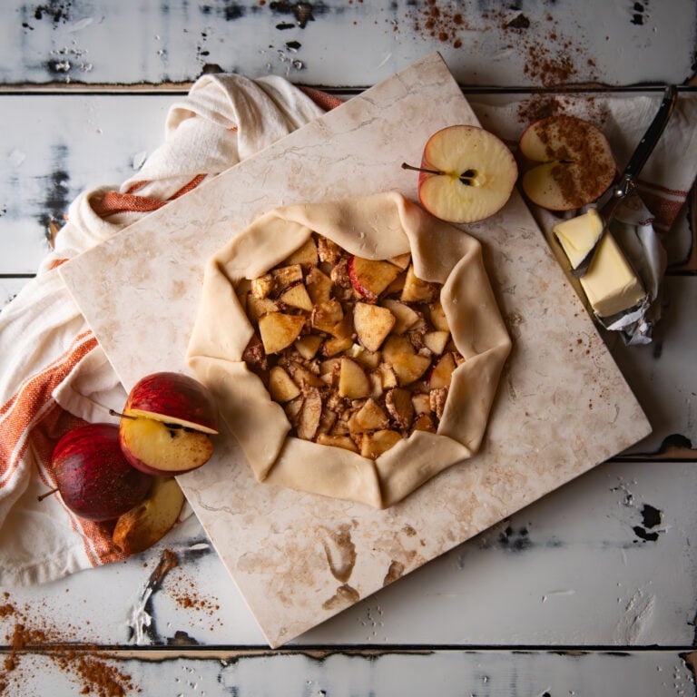Yummy Open-Faced Apple Pie Recipe for the Fall Season - Lost in Musings ...