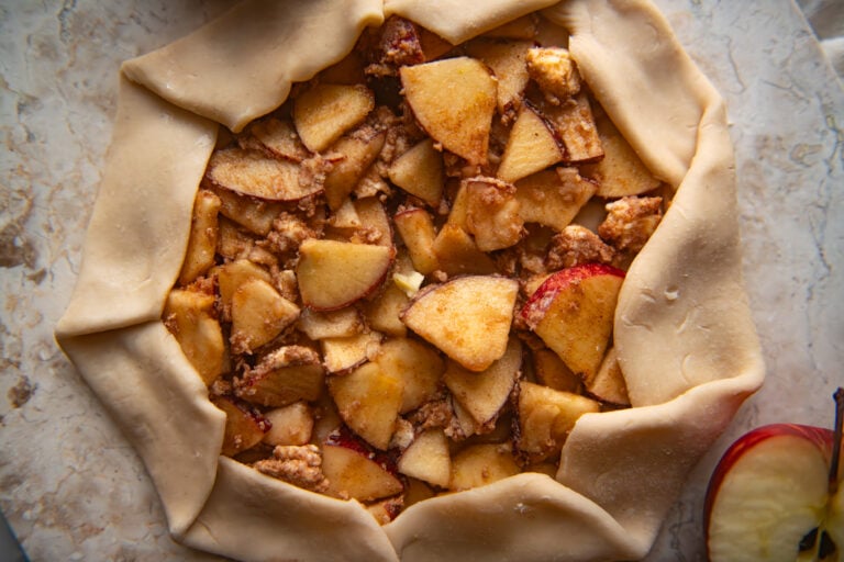 Yummy Open-Faced Apple Pie Recipe for the Fall Season - Lost in Musings ...