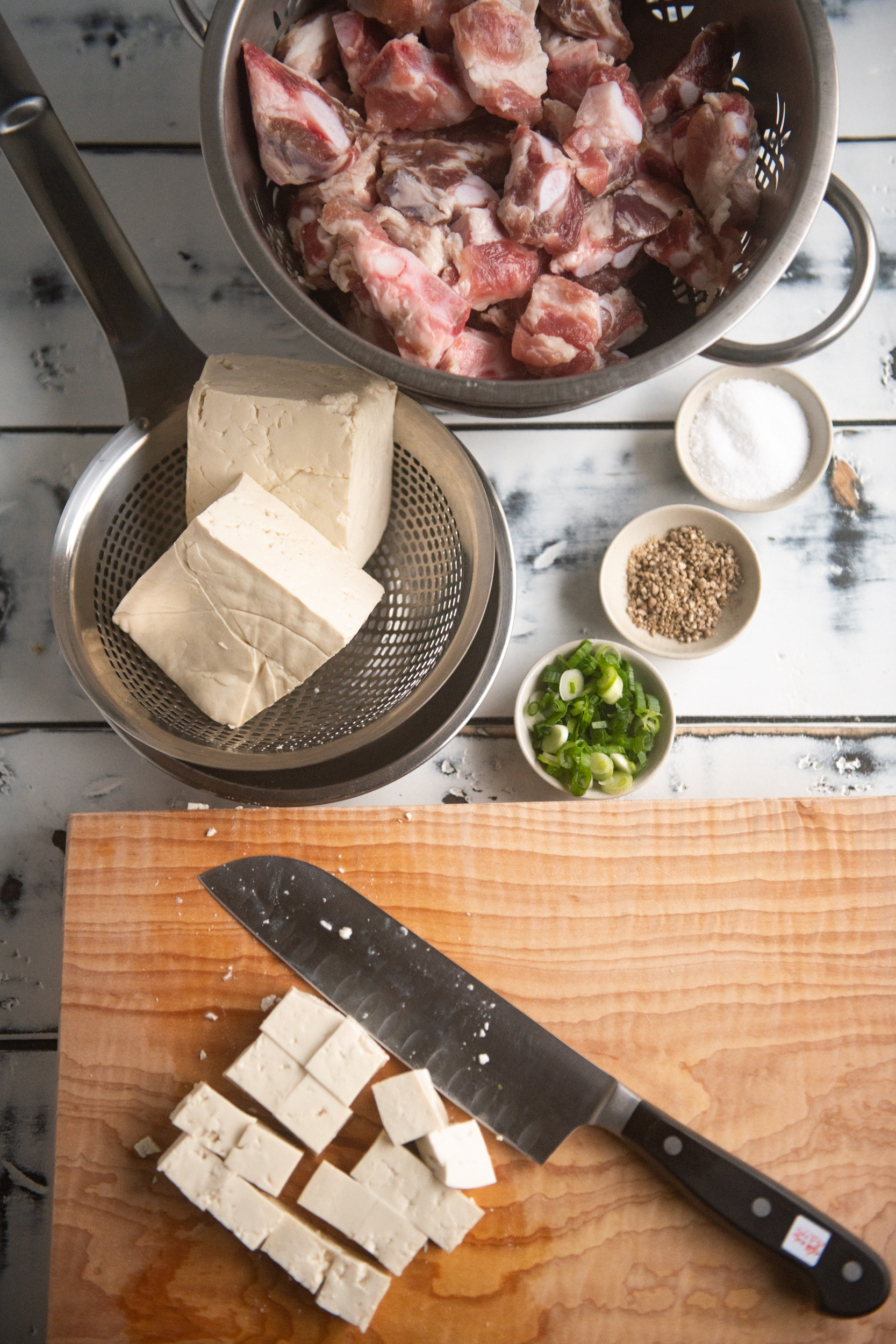 Pork Rib and Tofu Soup - Lost in Musings - Blog about Art | Food | Travel